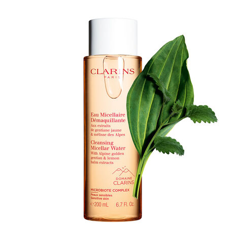 What’s the best cleanser for acne-prone skin? - Clarins