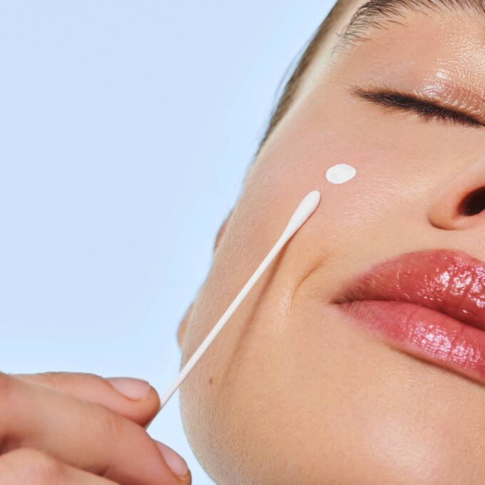 MyClarins Pure-Reset Targeted Blemish Lotion | CLARINS® UK