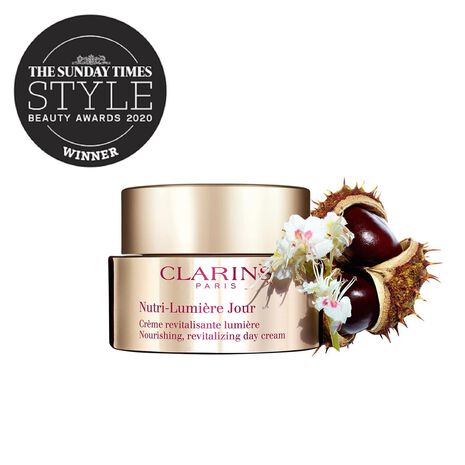 Clarins’ Guide to Skincare in Your 60s and Beyond | Clarins - Clarins